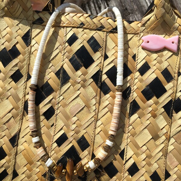 Cut Shell Necklace - Etsy