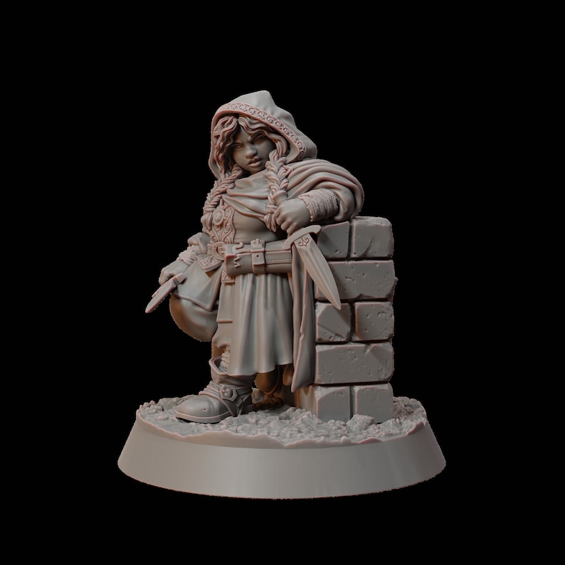 Halfling Rogue - Drunken Dwarf Miniatures - Etsy
