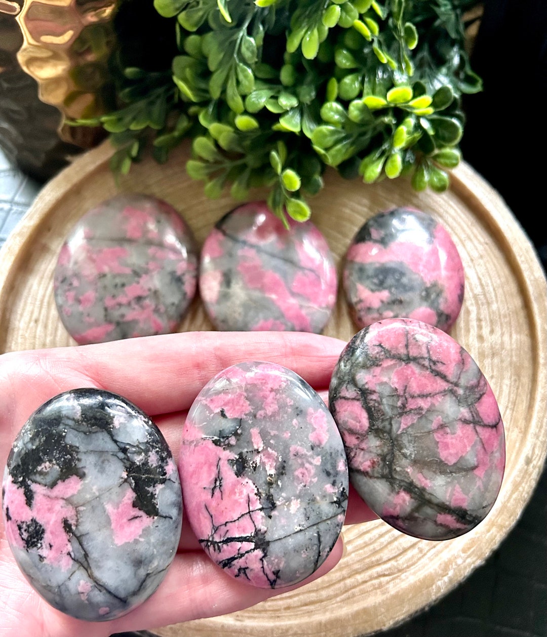 High Quality Rhodonite Palm Stones Healing Crystals for Meditation ...