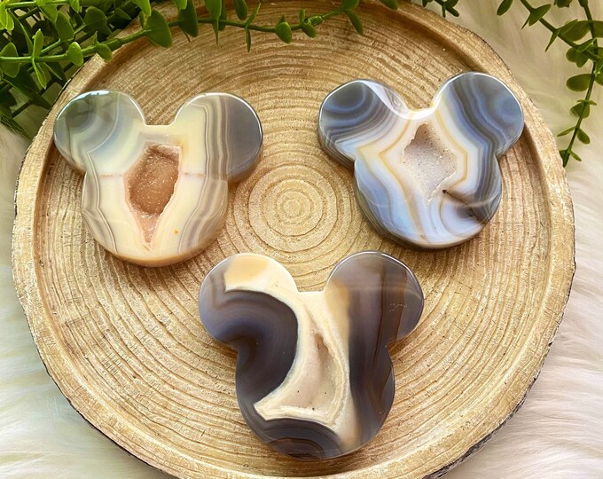 Druzy Agate Mickey Mouse Head Carving | Healing Crystals for Meditation ...