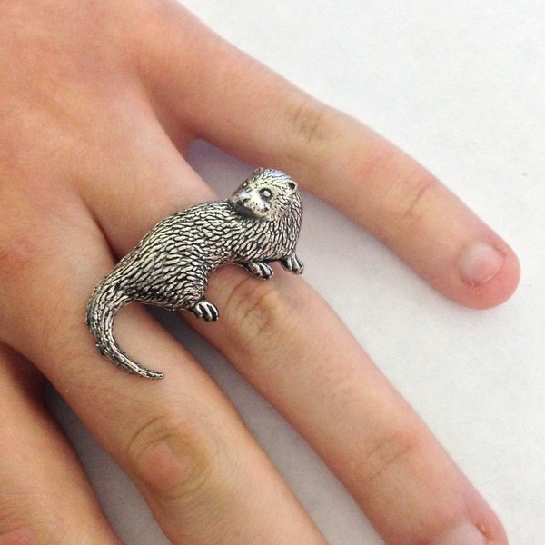Otter Ring - Etsy