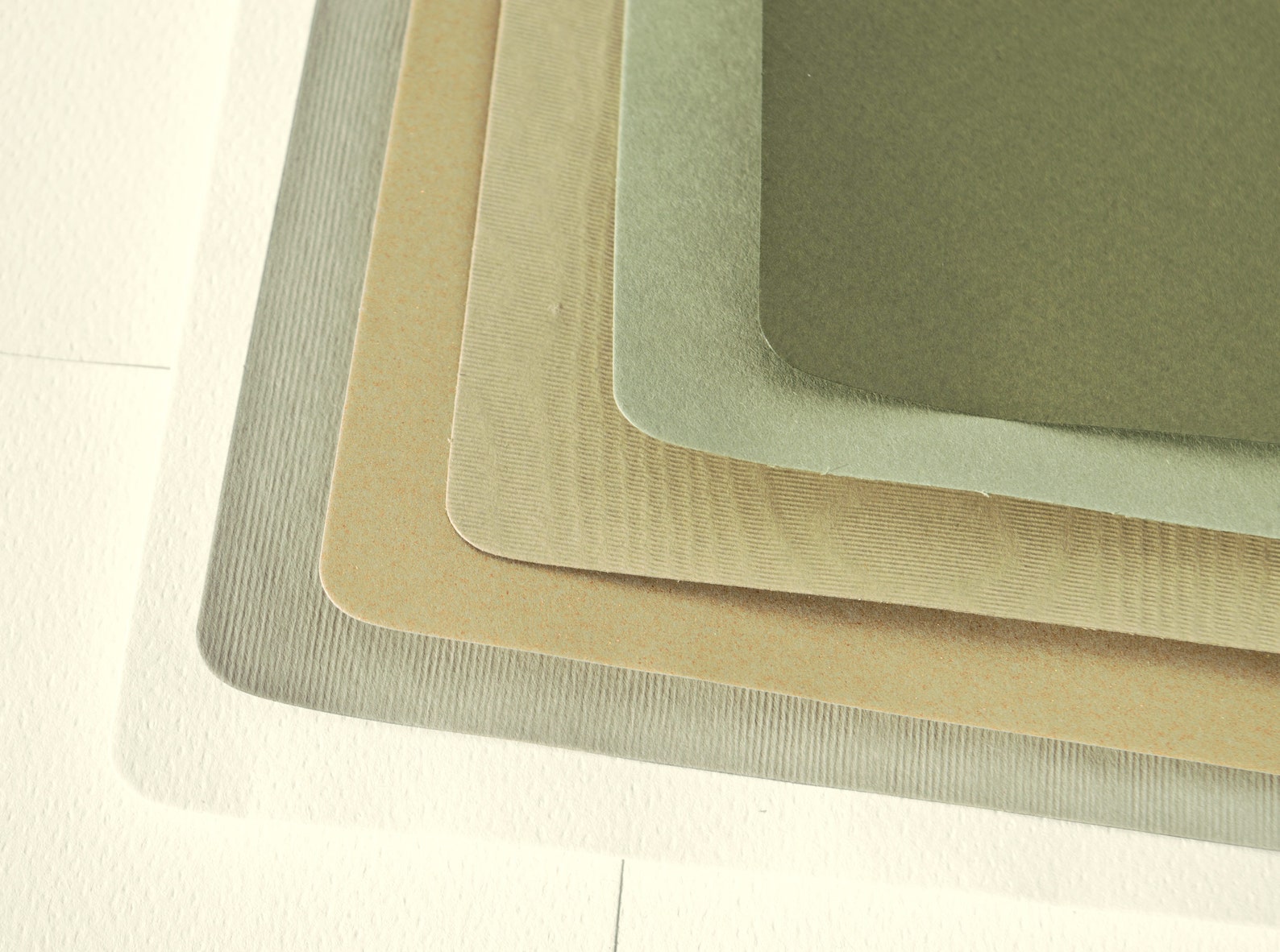 Enveloppes kaki 168x168mm/6.61x6.61in, texture ligne Enveloppe Premium ...