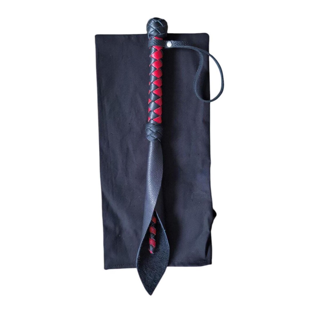 Flogger Dragon Tail Quirt 16.5in, Leather Spanking Whip, Handmade. - Etsy