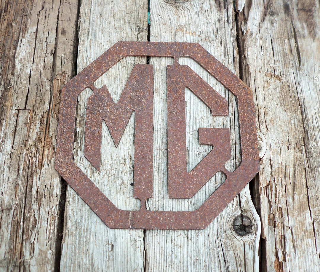Rusty Metal MG BADGE SIGN Garden Ornament Rustic Vintage Gift Birthday ...