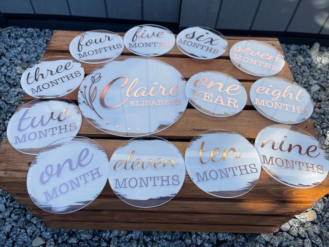 Baby Monthly Milestone Photo Props for Each Month | Baby Shower Gift ...