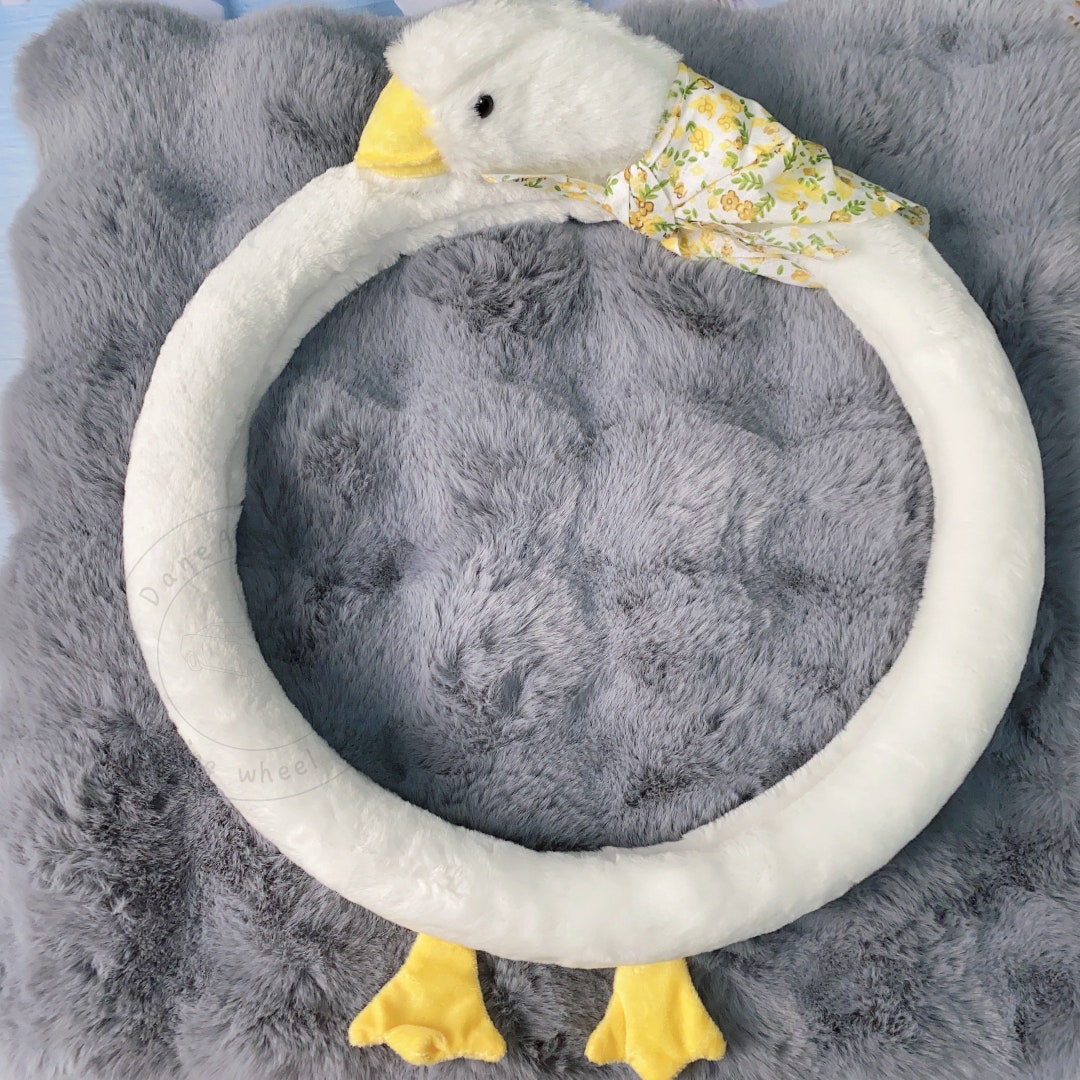Cute Duck Steering Wheel Cover for Women, Warm Plush Steering Wheel ...