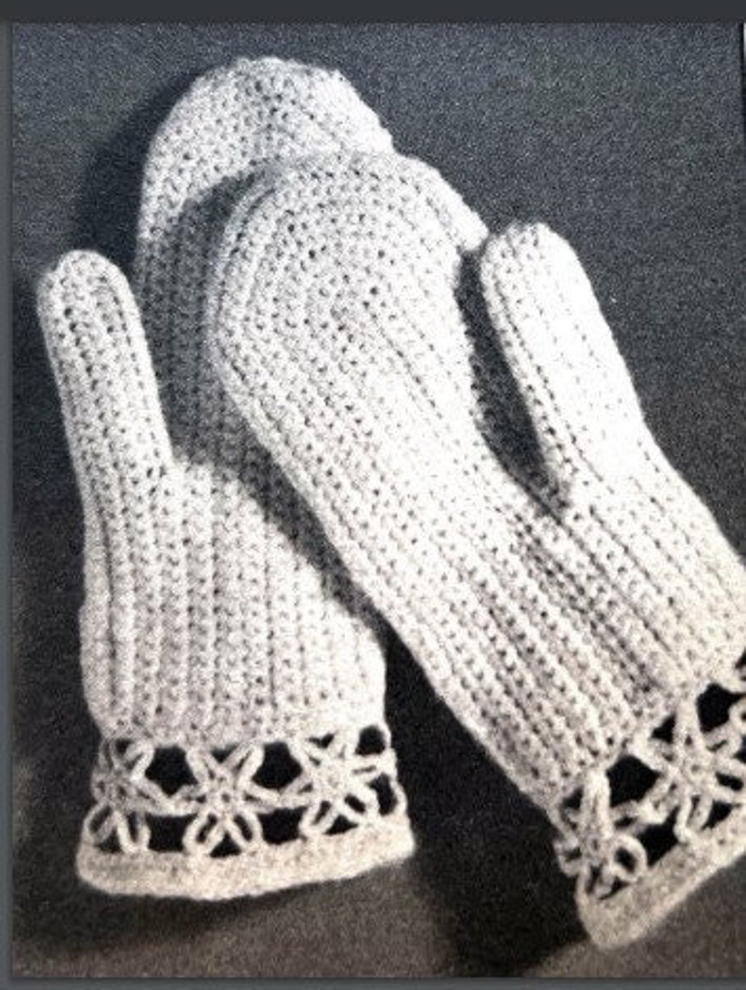 Crochet Snowflake Mittens Pattern - Etsy