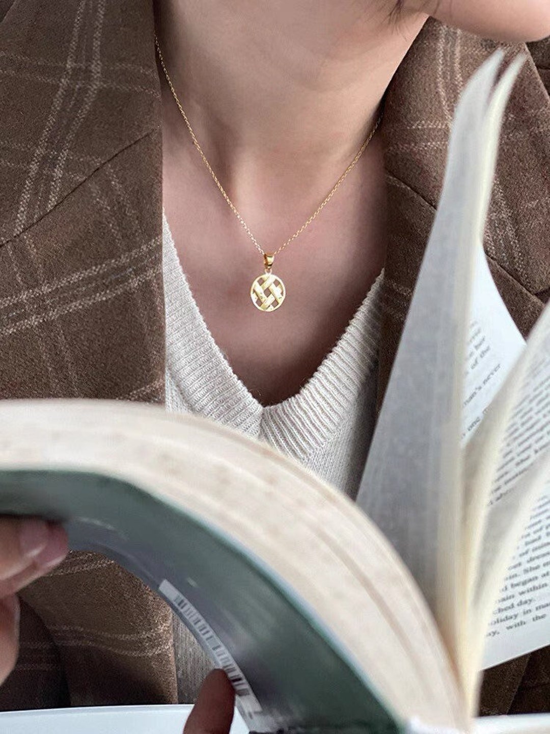 Vintage Gold Button Necklace Retro and Elegant Gold Button - Etsy