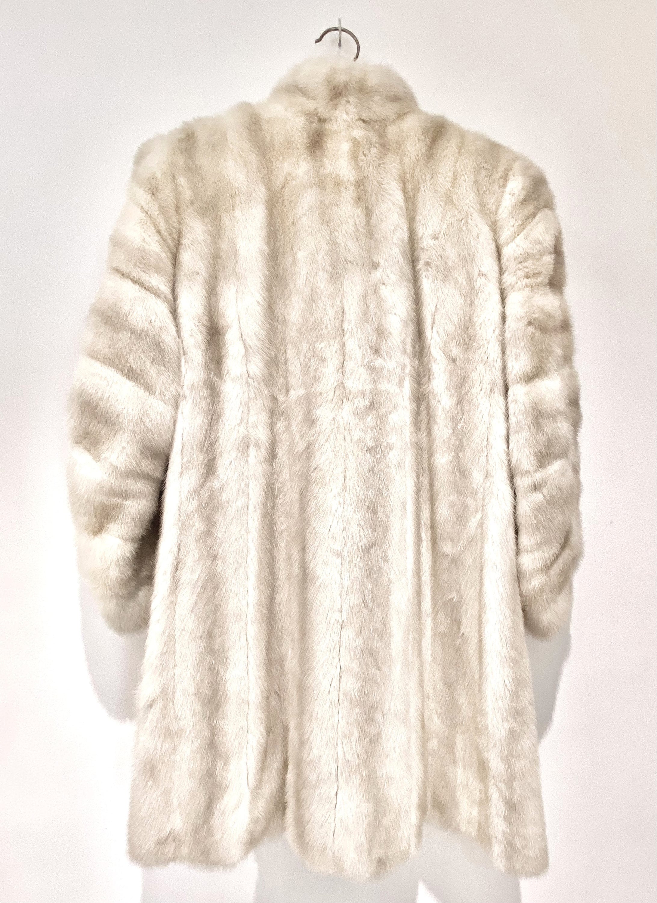 Extremely RARE and SUBLIME Vintage White Mink Coat by G.R. FISCHELIS ...