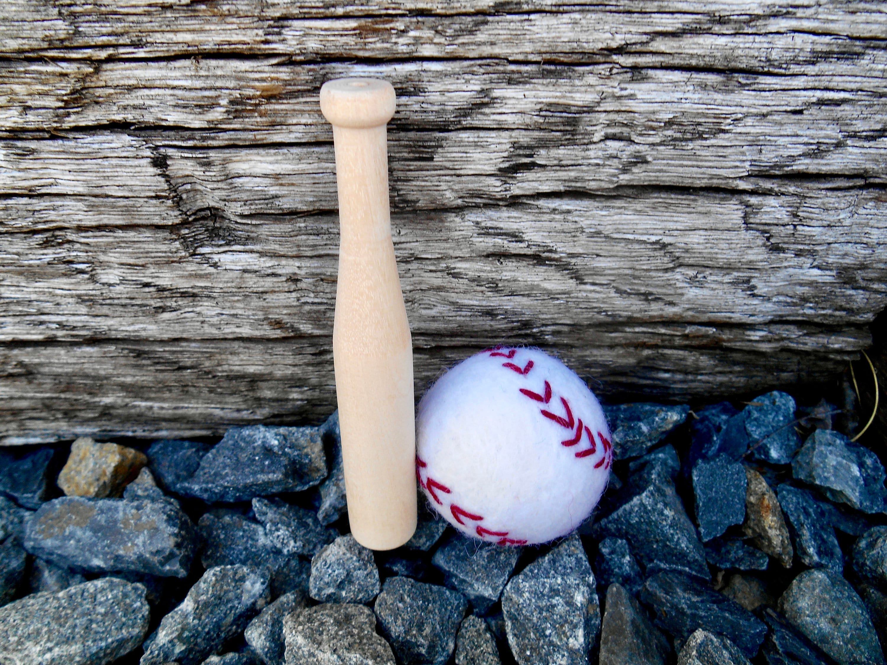Newborn Baseball Props| Felt Baseballs| | Photography Prop | Baseball ...