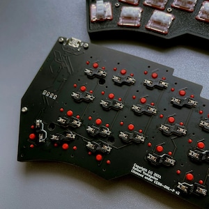 Pre-soldered Wireless Dao Choc BLE Keyboard Low Profile Hotswap Split ...