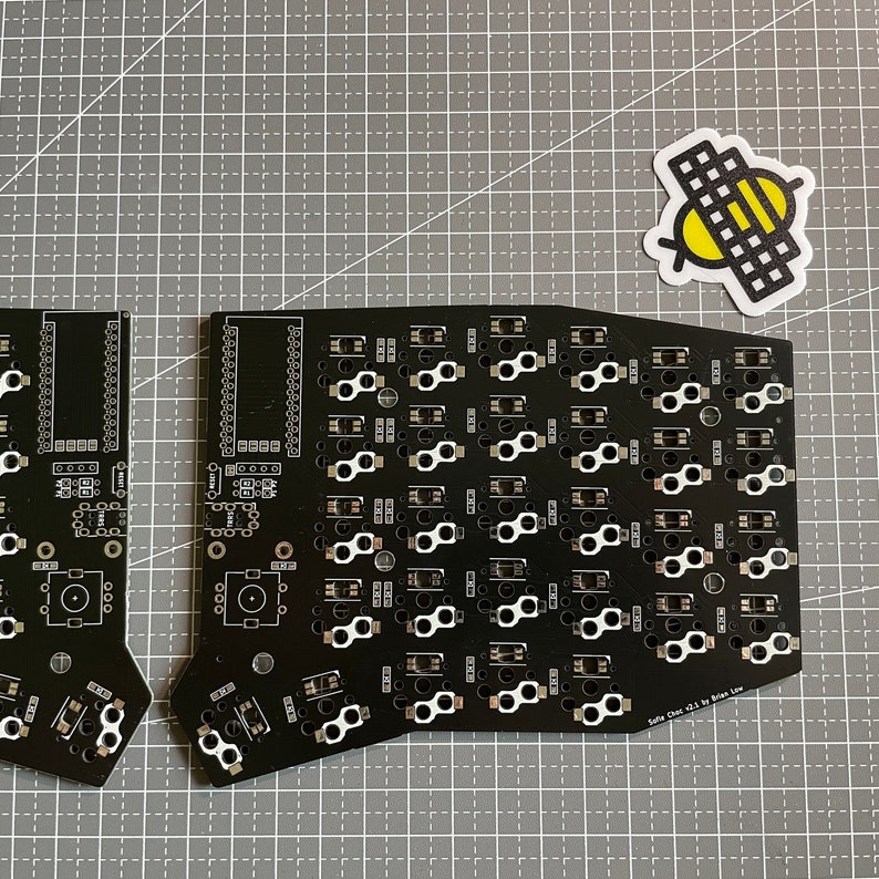 Sofle RGB Choc / Chocolate V2.1 Low Profile Soflekeyboard Split ...