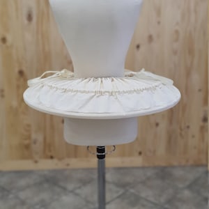 Verdugado francés Drum farthingale, Siglo XVI, Renacimiento, ropa ...