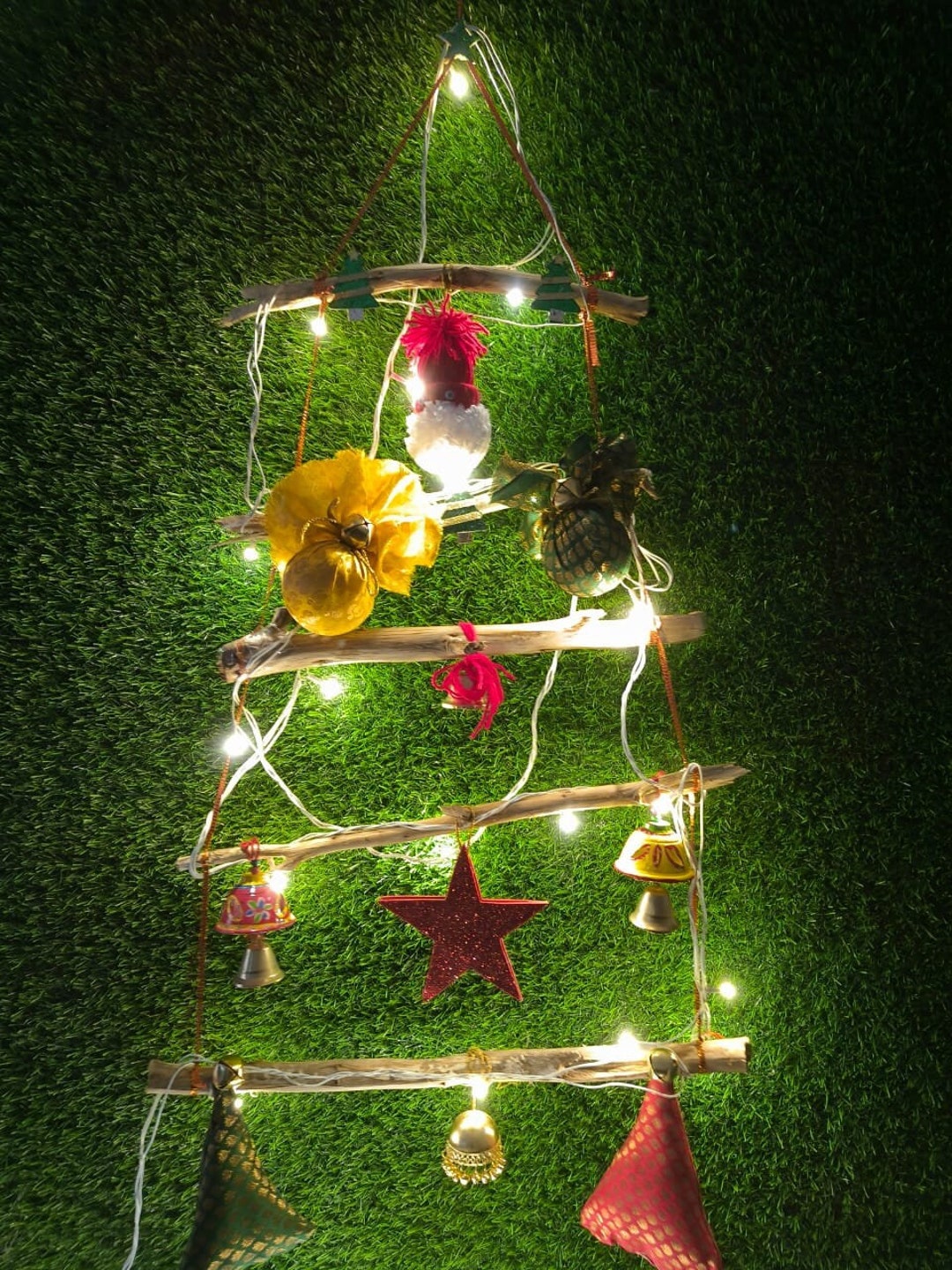 Minimalist Elegance-handmade Wall Hanging Tree for Stylish Christmas ...