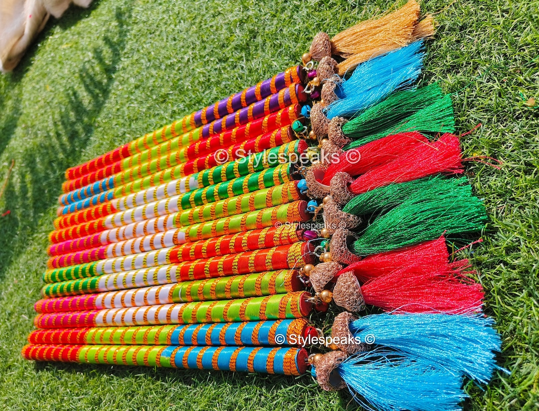 Bulk Dandiya Sticks, Tassles Dandiya for Mehndi Decor, and Sangeet ...