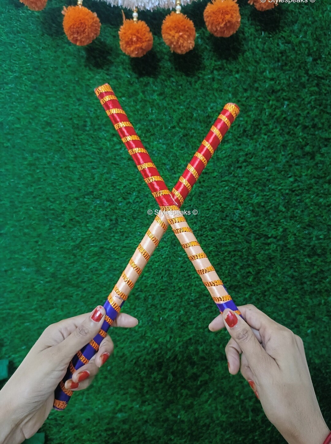 Gujrati Garba Wooden Dandiya Sticks Pair for Navratri Dance, Favor Gift ...