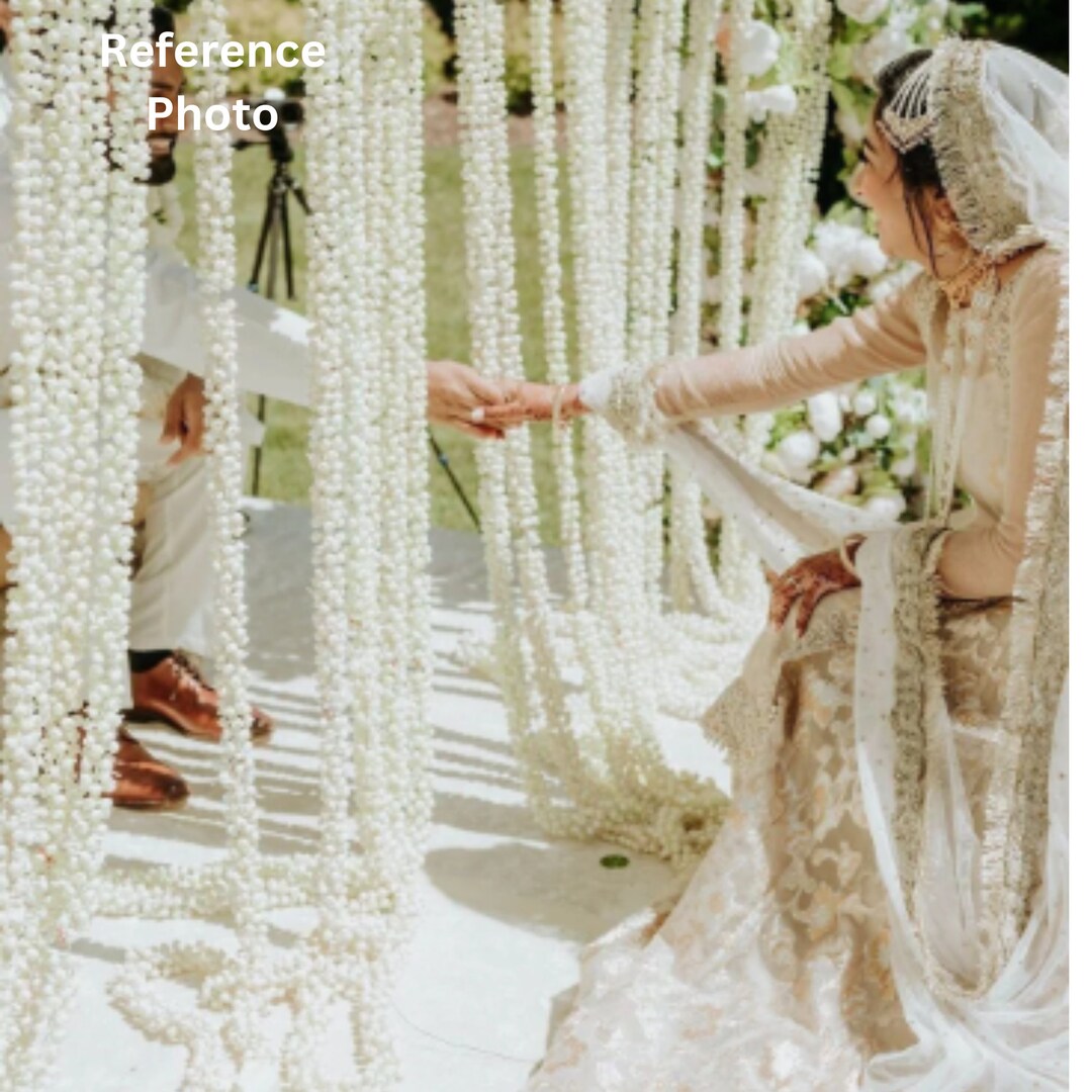 Nikah Backdrop: Elegant Off-white/white Jasmine & Mogra Garlands,paarda ...