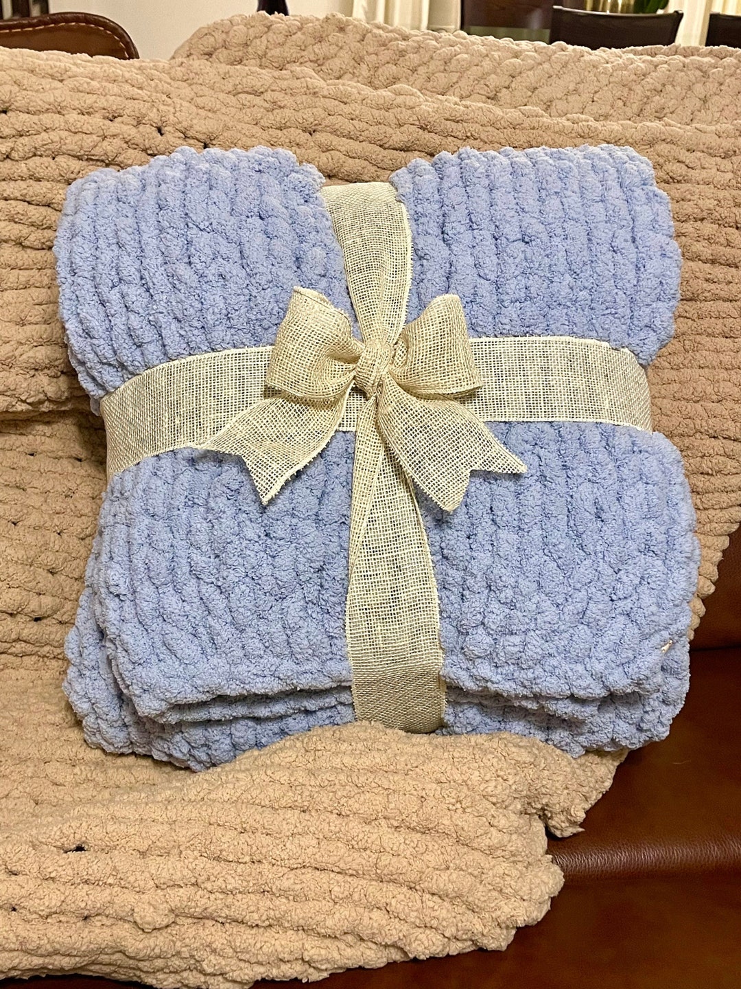 Bubbles Blue Chunky Blanket - Etsy