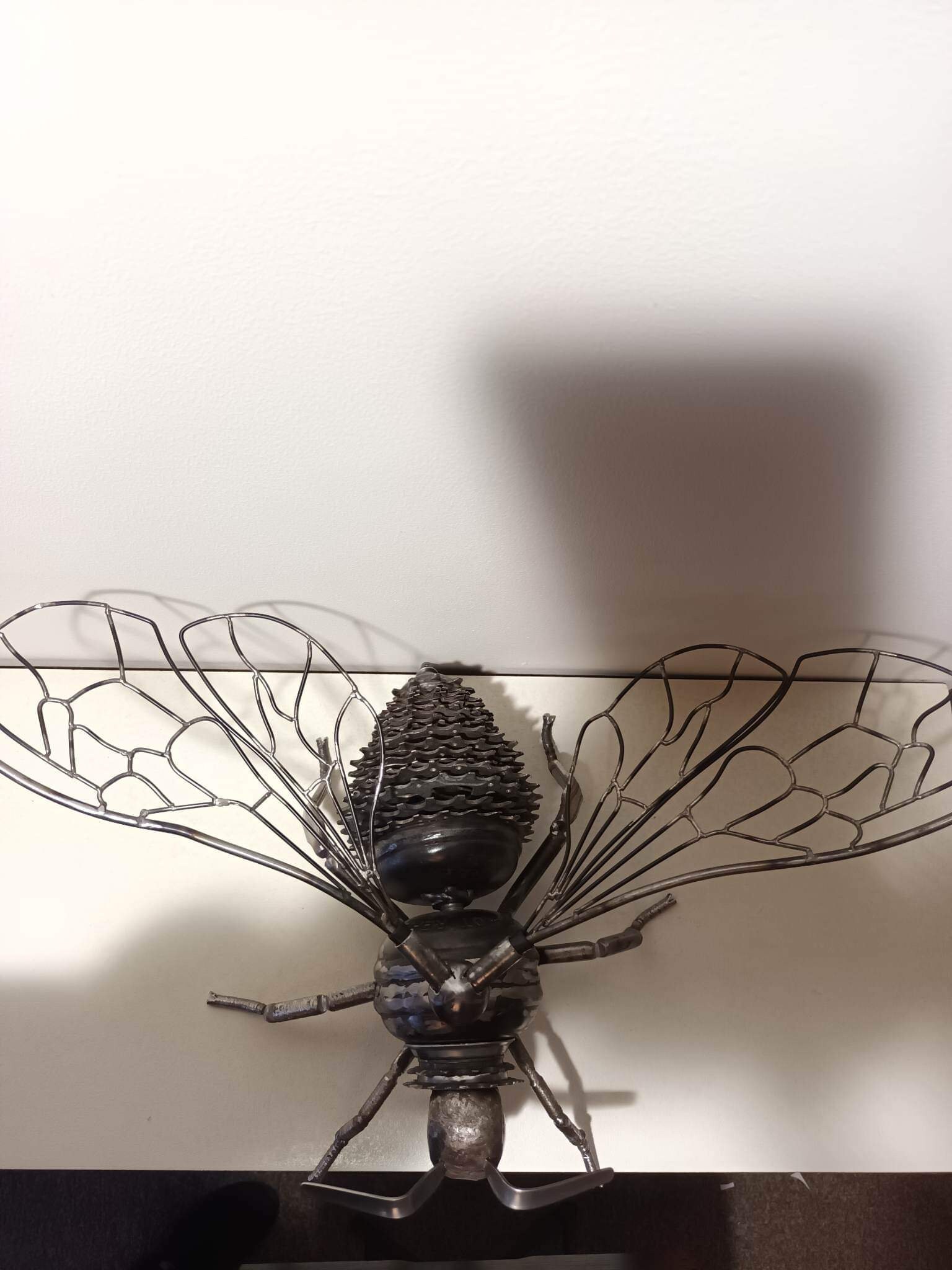 Scrap Metal Bee Sculpture - Etsy