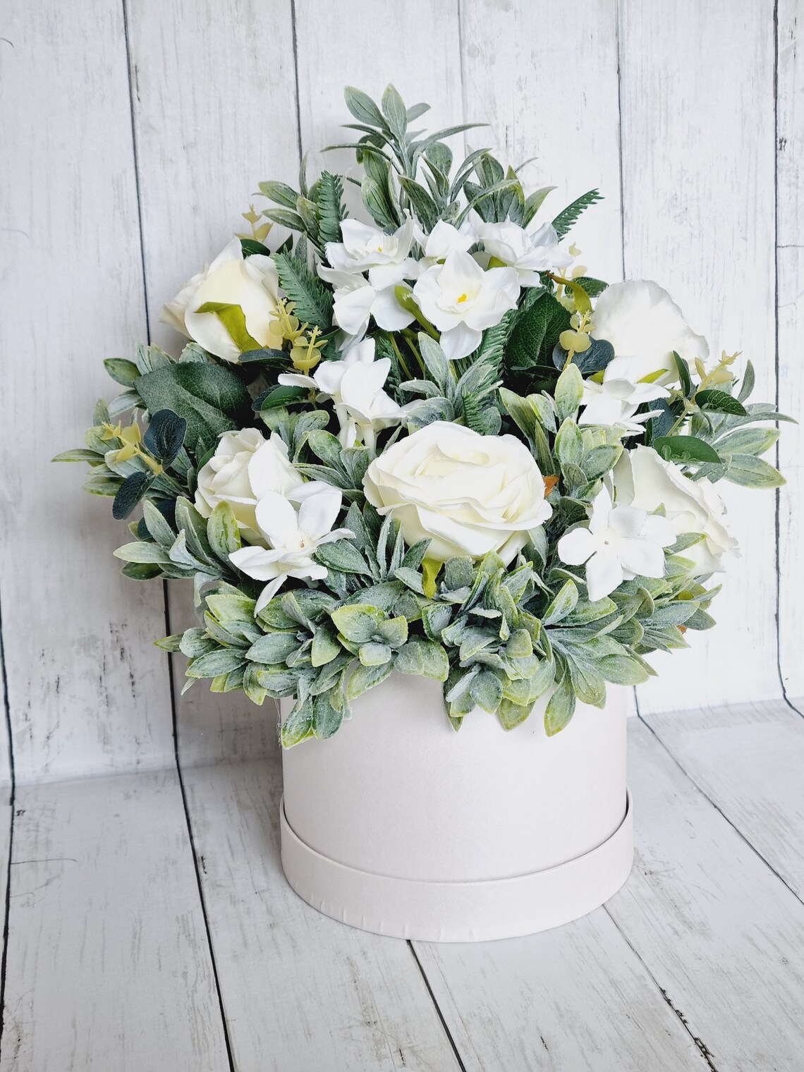 Luxury Real Touch White Rose Hatbox/ Floral Arrangement / Gift - Etsy