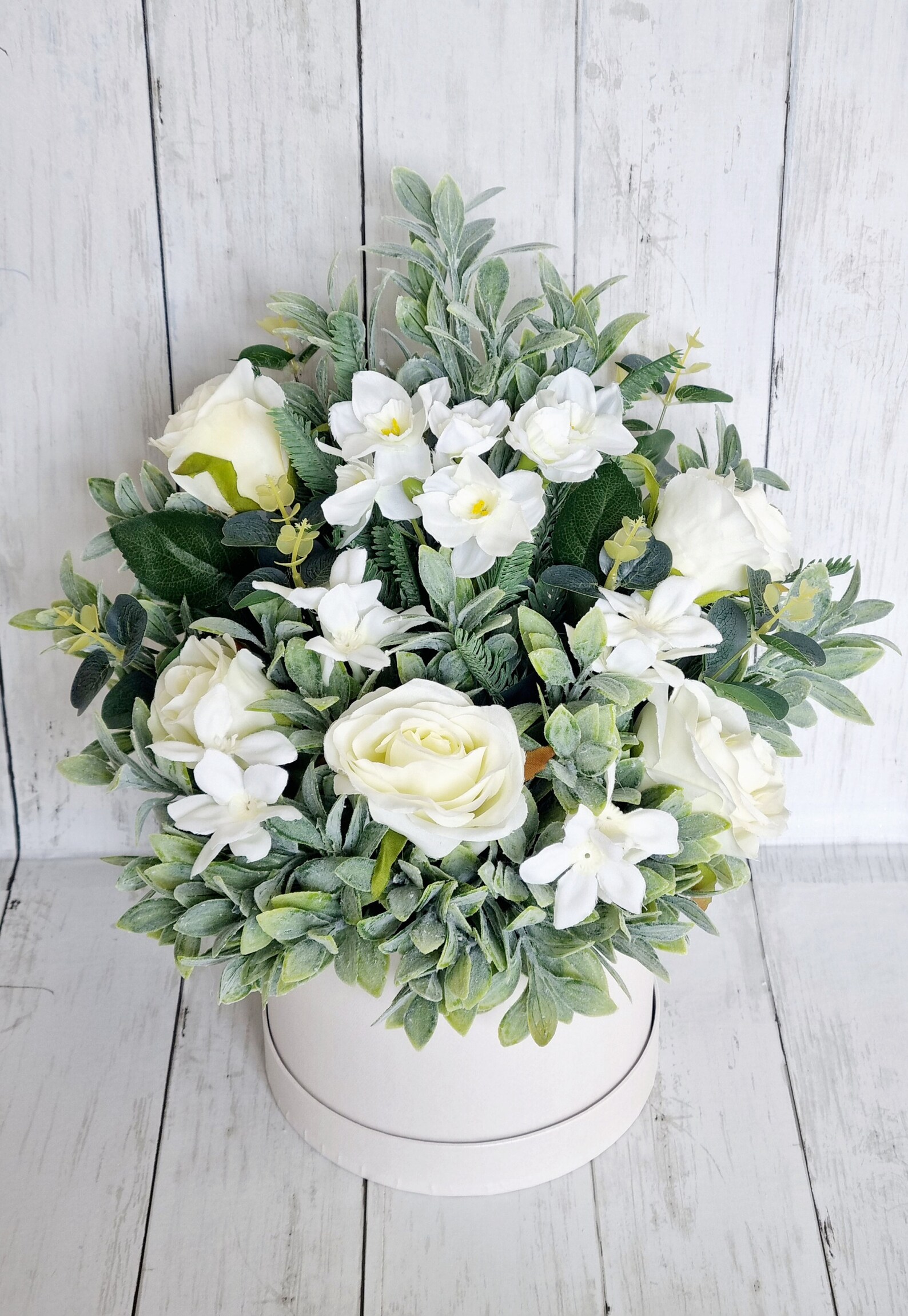 Luxury Real Touch White Rose Hatbox/ Floral Arrangement / Gift - Etsy