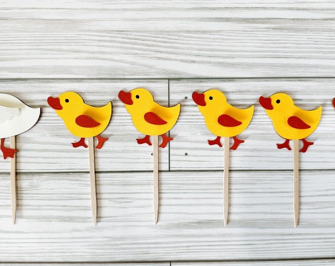5 Little Duck Cupcake Toppers/ Momma Duck and Her Ducklings/ 5 Little ...
