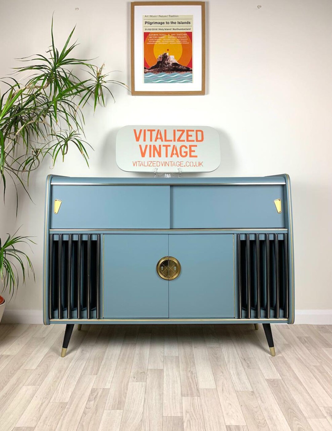 SOLD* Bespoke Hand Painted & Restyled Mid Century Blaupunkt Stereogram ...