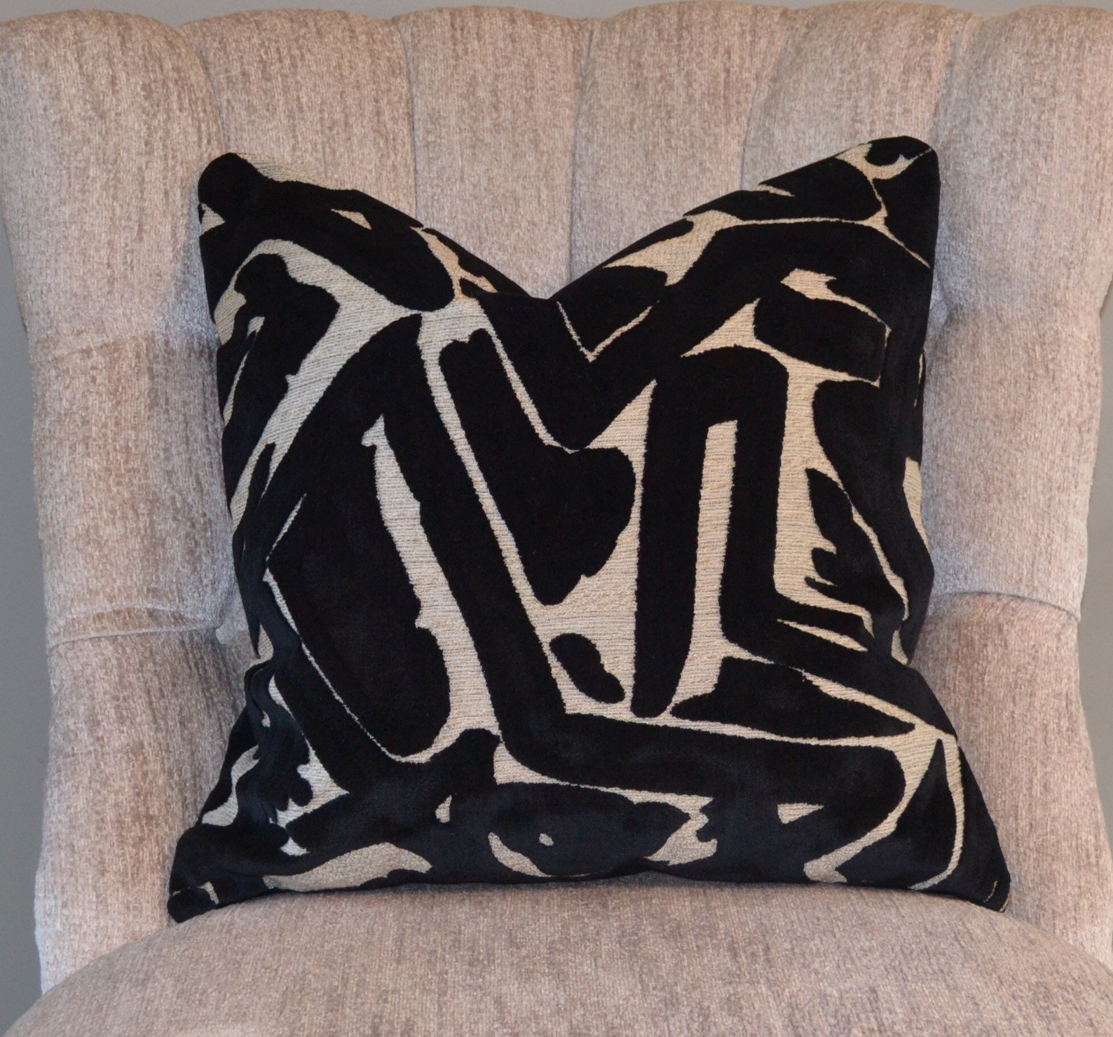 Black/neutral Geometric Cut Velvet Pillow Cover - Etsy