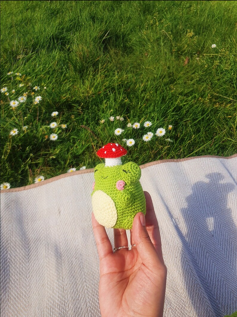 Frog Kawaii Car Hanging Crochet, Car Rearview Frog Car Mirror Hanging ...