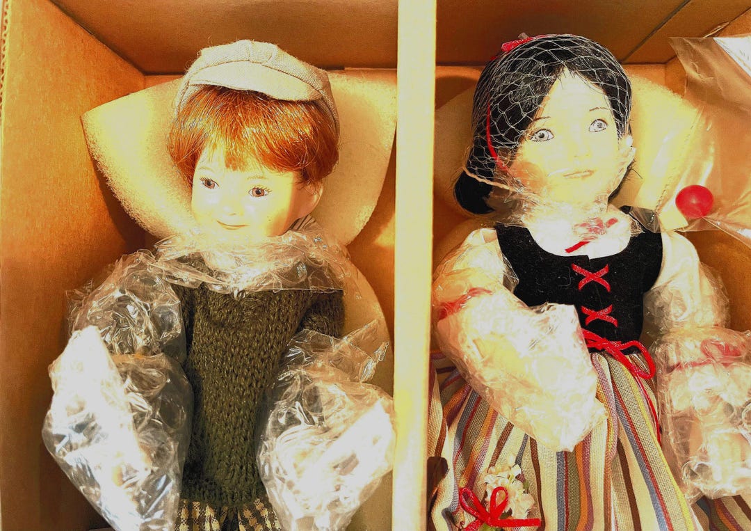 SNOW WHITE Doll and SNIPS and Snails Doll | Ashton Drake Collectible ...