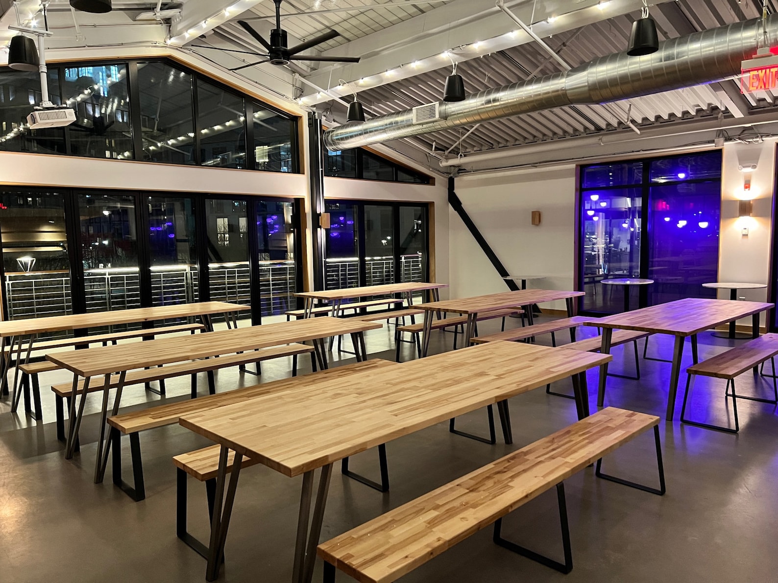 New! Restaurant Tables - Custom Solid Wood Table Tops for Restaurants ...