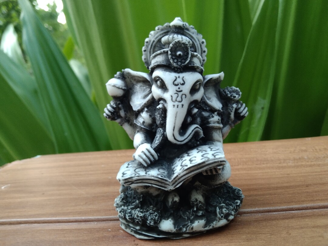 Lord Ganesh Stone Statue Ganesha Figure Hindu God Sculpture Cute ...