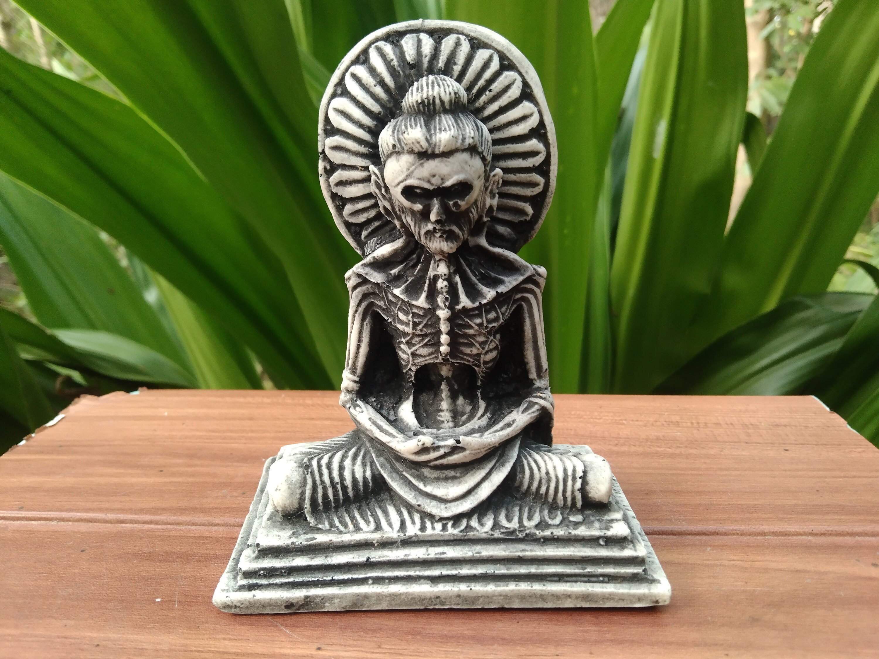 Deep Meditating Lord Buddha Black Stone Statue Gift for Best Friend ...