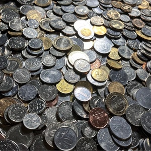 200 World Coin Starter Kit (w/ Choice of Colorful Pouch)—includes Older ...