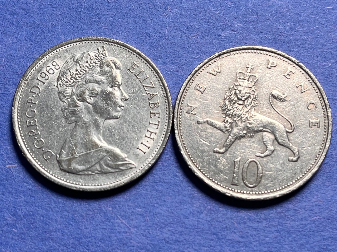 One FIRST YEAR Issue (1968) Queen Elizabeth II Large 10 Pence Lion Coin ...