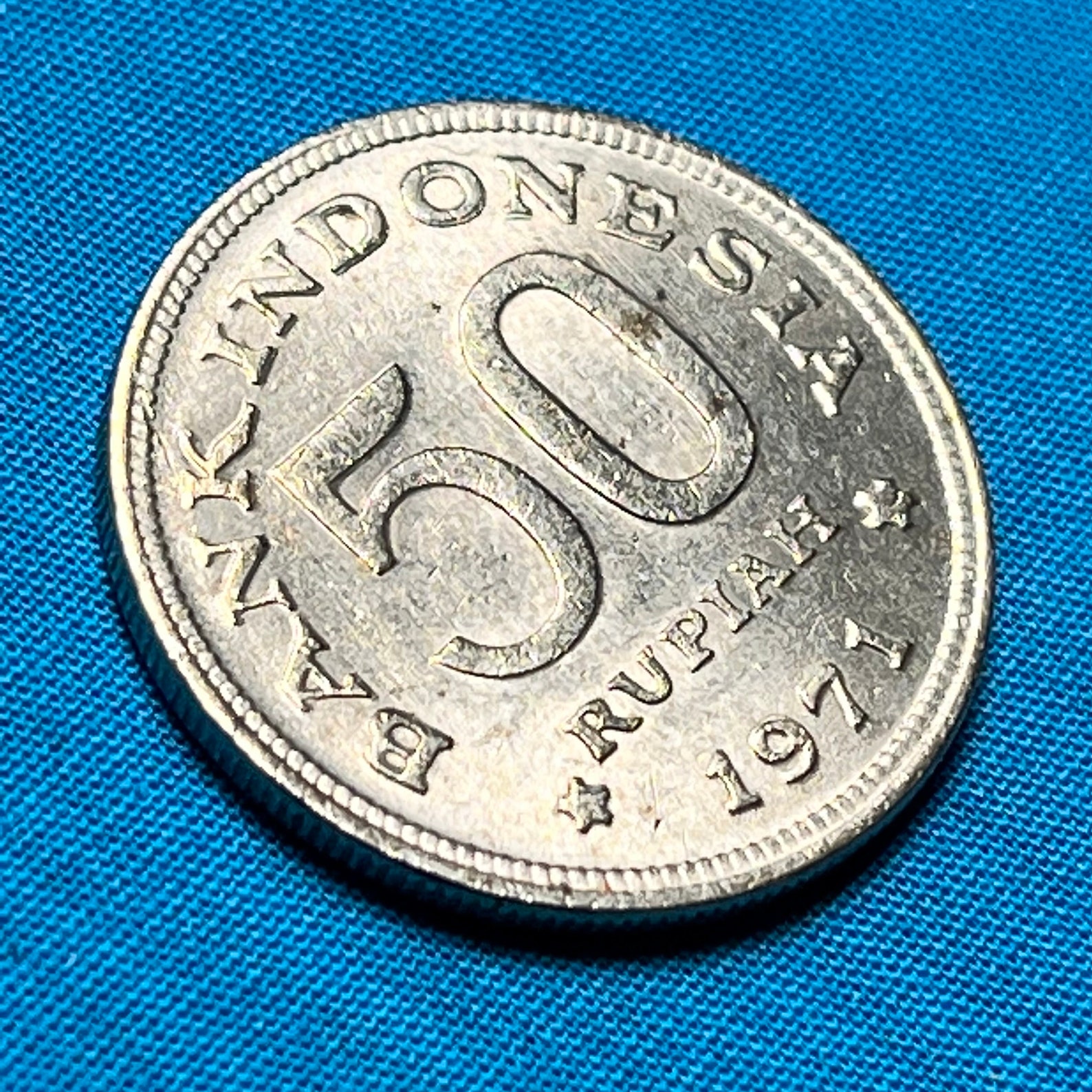 SINGLE YEAR (1971) Issue Indonesian 50 Rupiah Coin Featuring Greater ...