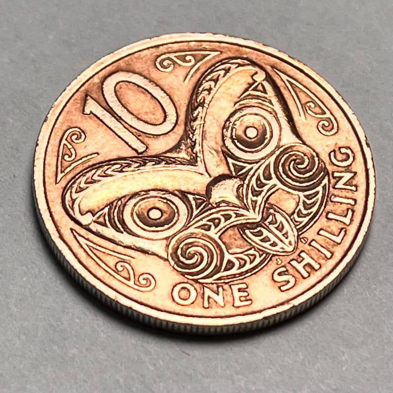 FIRST YEAR (1967) Issue New Zealand One Shilling Coin Featuring Māori ...