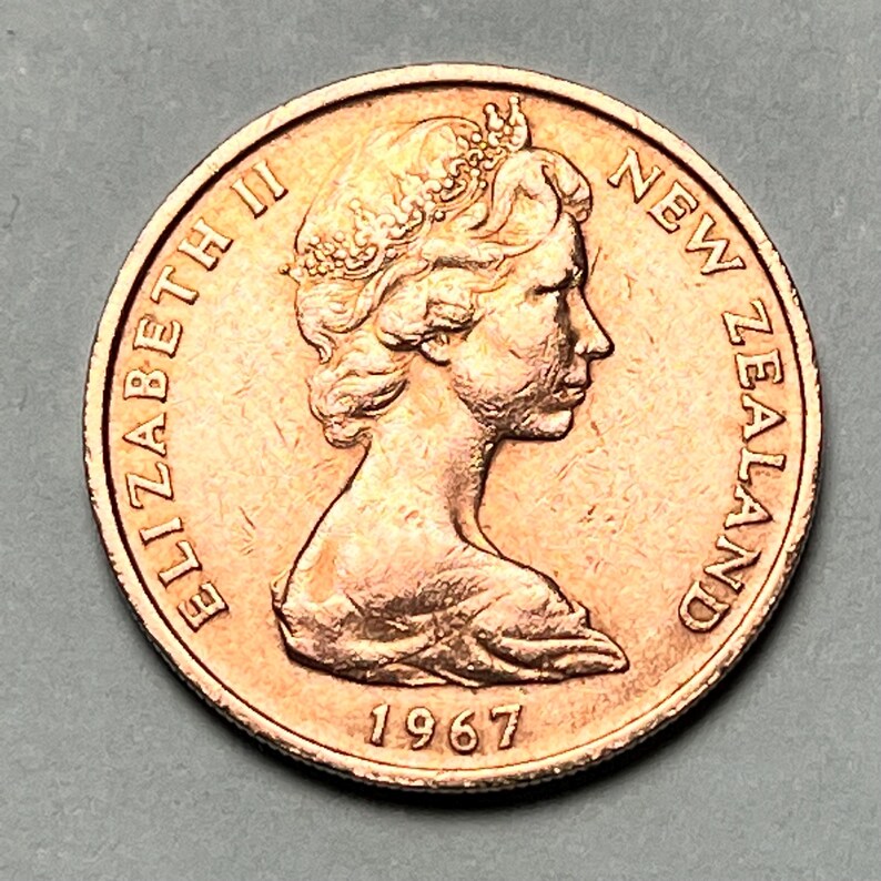 FIRST YEAR (1967) Issue New Zealand One Shilling Coin Featuring Māori ...