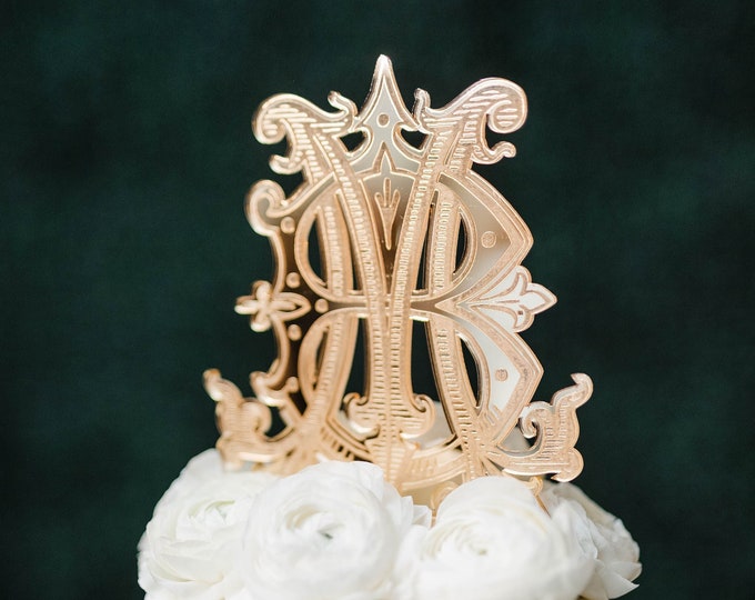 Personalized Vintage Monogram Acrylic Cake Topper | Handmade Wedding ...