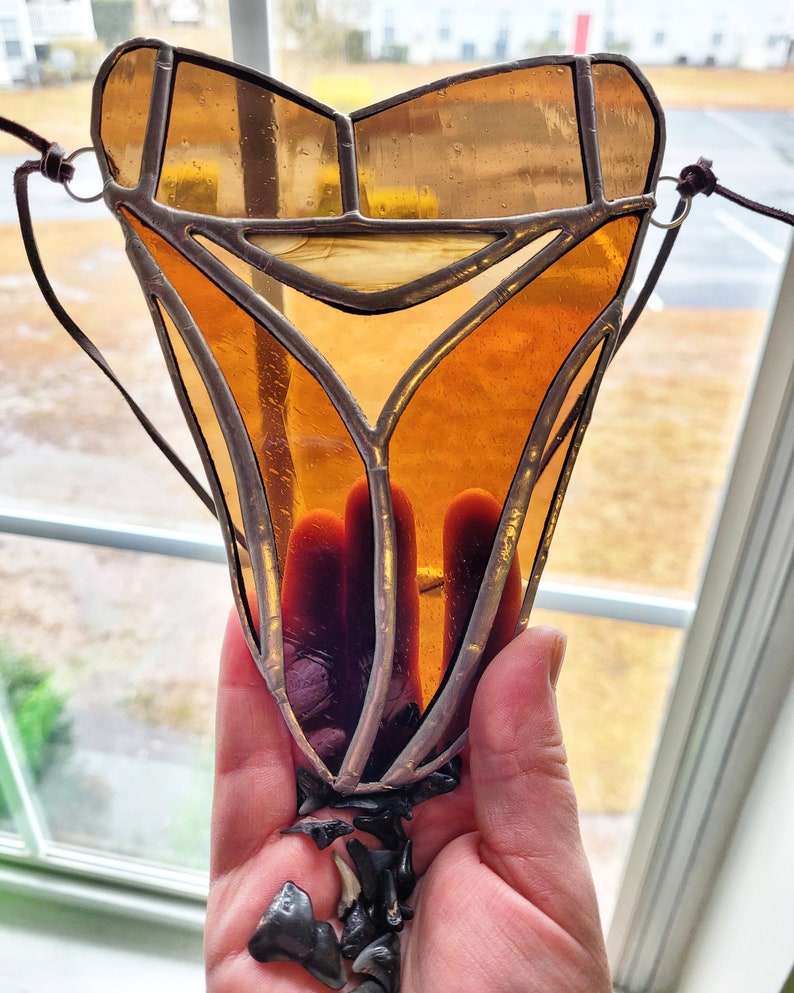 Stained Glass PATTERN: megalodon / Shark Teeth | Etsy
