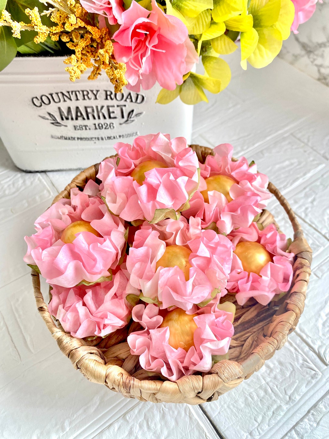 Gerbera Sweet Pink Flowers Truffles Wrapper for Holding Chocolate ...
