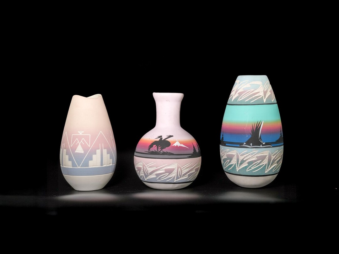 Vintage Southwest Navajo & Sioux Pottery Vases - Hand-painted Native ...