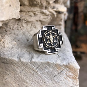 Sterling Silver Krishna Ring: Vishnu Yantra Talisman, God of Protection ...