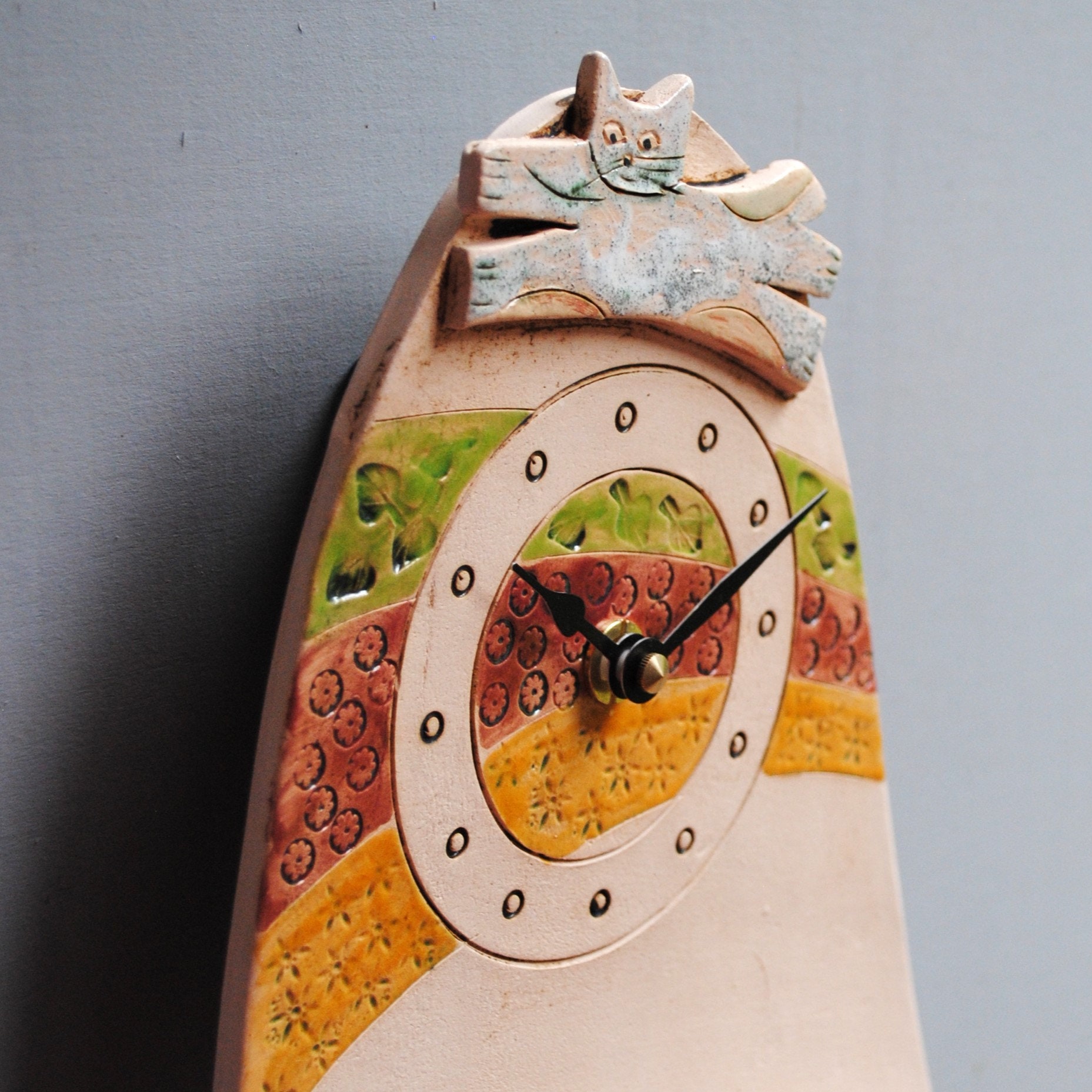 Handmade Ceramic Cat Clock: Quirky Mantelpiece Decor - Etsy