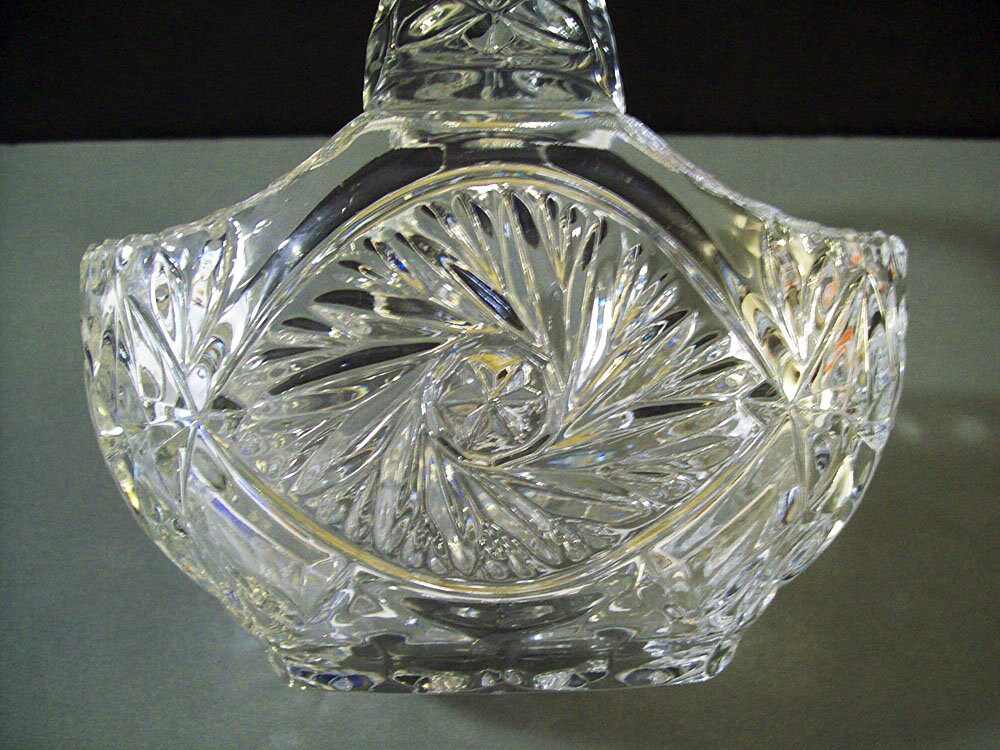 IMPERLUX CRYSTAL BASKET With Handle Pinwheel and Star Pattern Lead ...