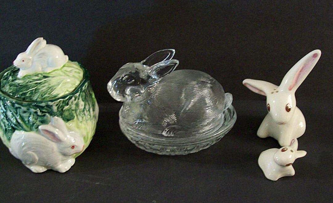 RABBITS – Ceramic and Glass – Shafford – LE Smith – Salt and Pepper ...