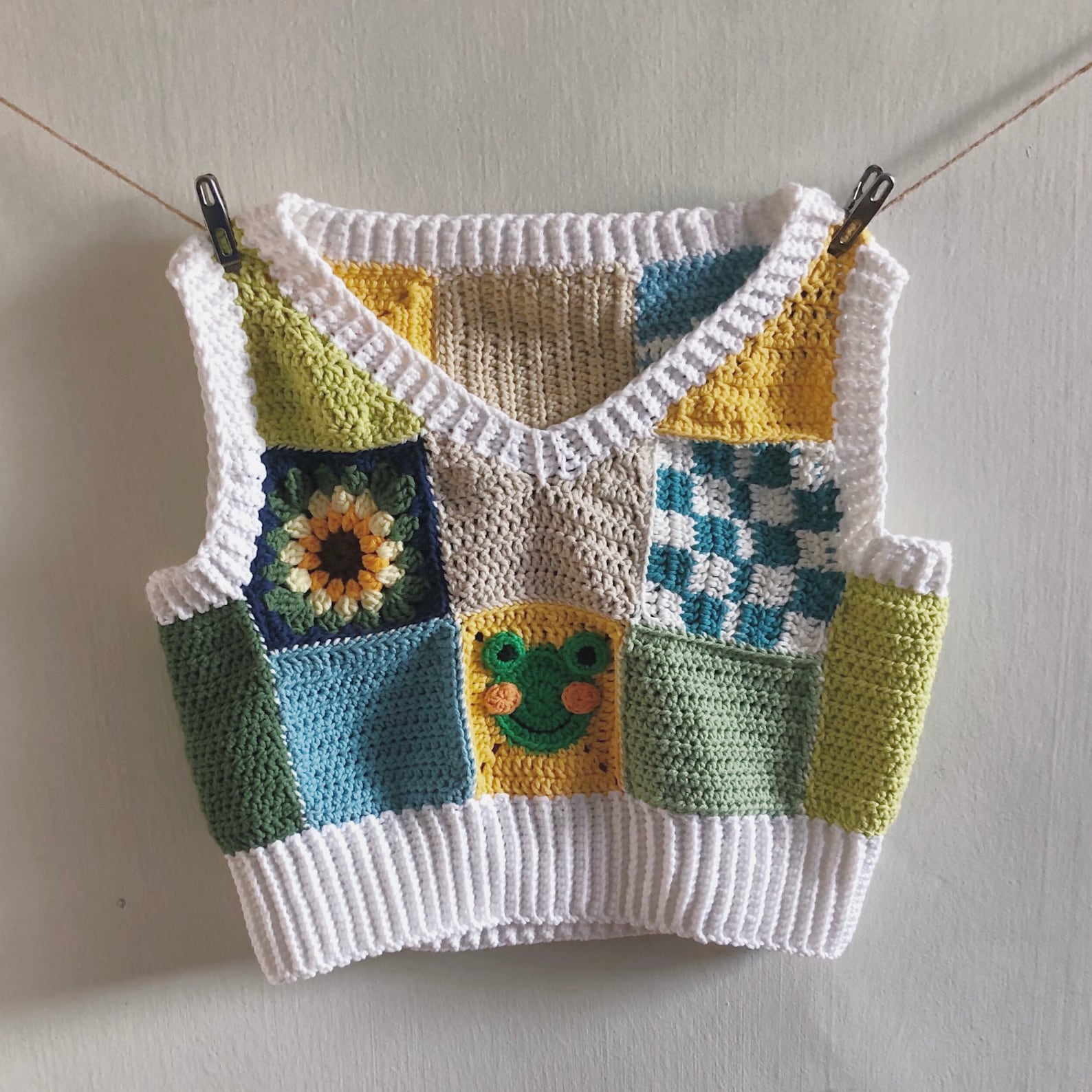 PATTERN - Crochet Patchwork Vest / Colourful Squares / Beginner ...