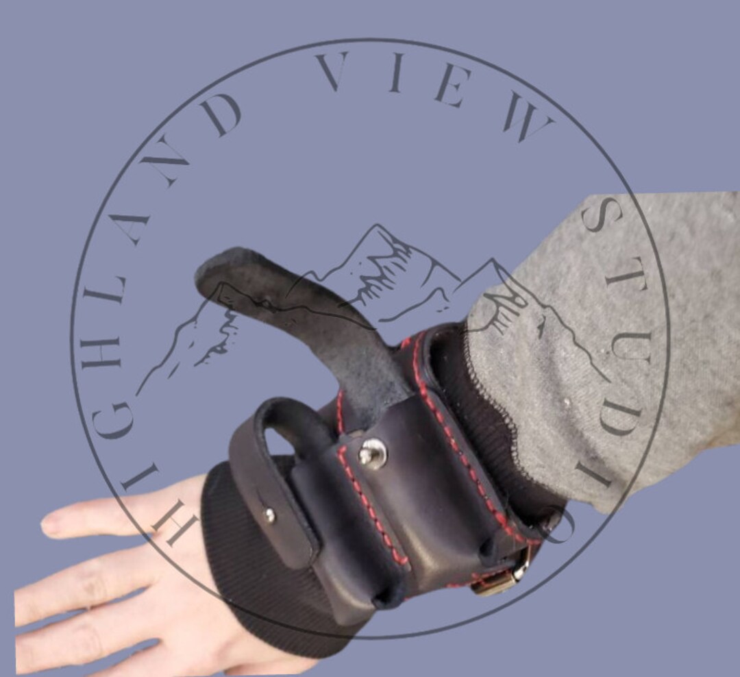 Double Shell Leather Wrist Cuff Double Cartridge Holder Skeet Bracer ...