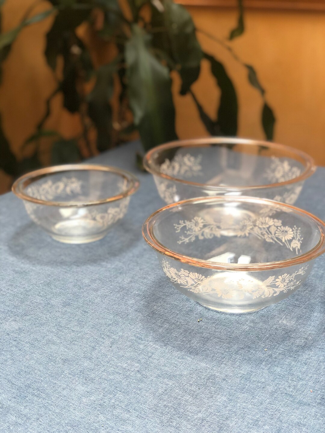PYREX Colonial Mist Glass Mixing Bowl Set of 3 - Etsy