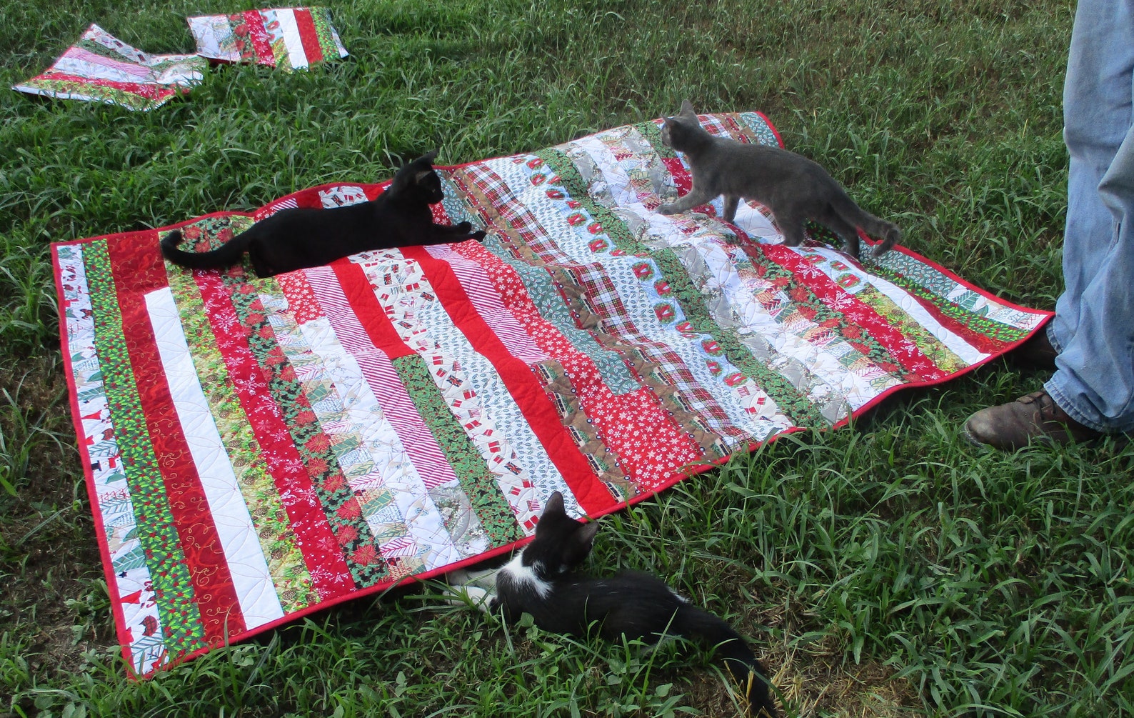Handmade Christmas Quilt, Modern Striped Patchwork Blanket in Holiday ...